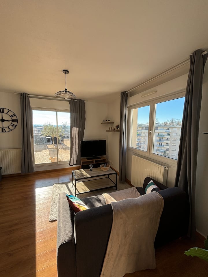 Charmant T3 Avec Grande Terrasse Rodez Bourran - ibis budget Rodez