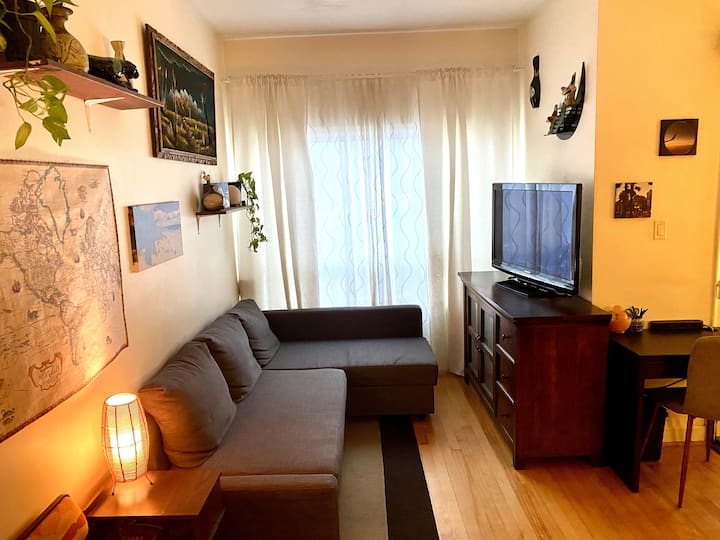 Peppermint Palace Main Floor Apt - Toronto