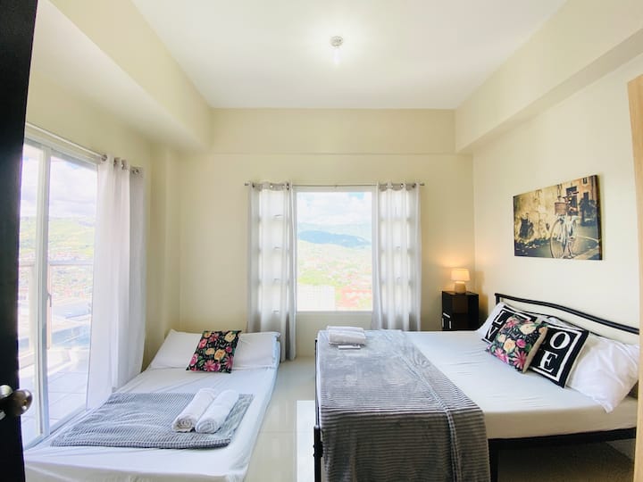 Budget 2br In Central Cebu-mall Access, Pool & Gym - Cebu City