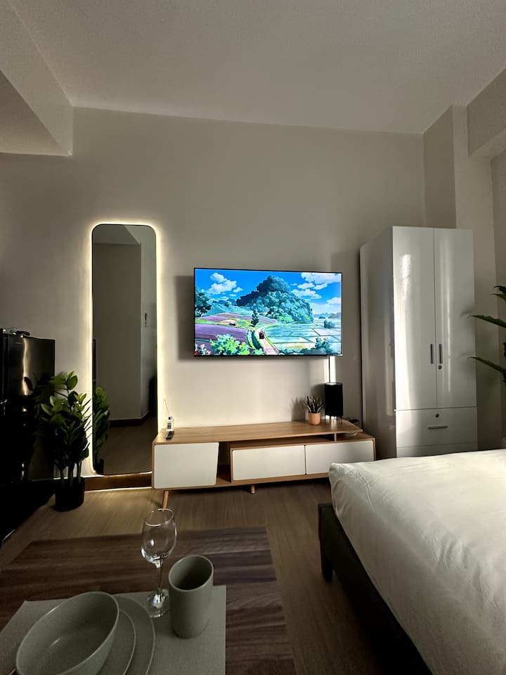Urban Retreat @ Trees Residences - Quezon City