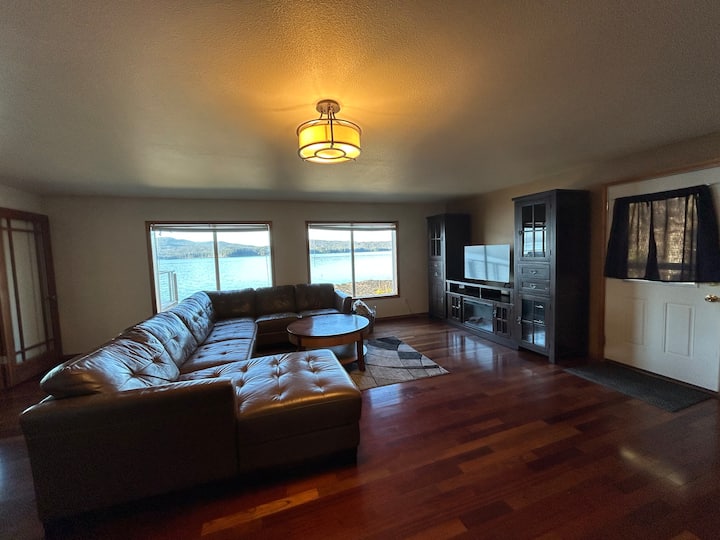 Oceanfront 3 Bedroom+loft W 2 Bath5 Beds2400sqft - Canada