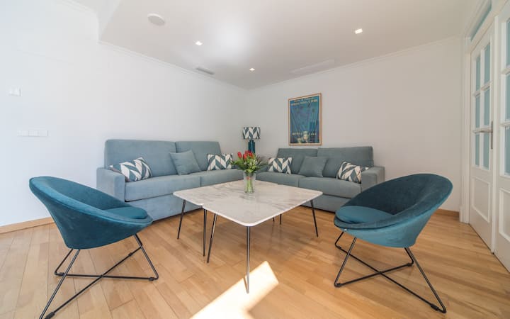 3 Dormitorios-ático Terraza! Reydesevilla Arenal - Seville