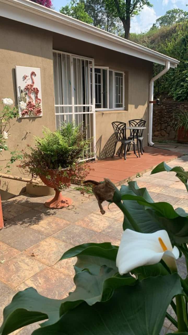 Its A 2 Bedroom Apartment - Sabie
