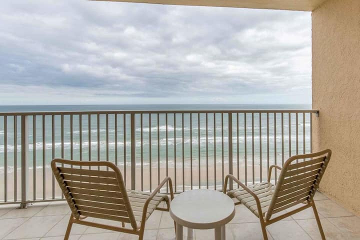 Direct Beach Ocean View Condo - South Padre Island