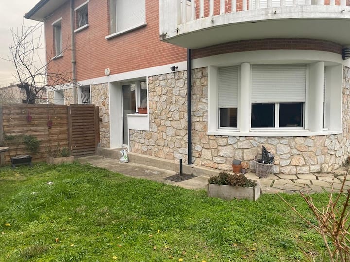 Très Jolie T2 Avec Jardin - Balma