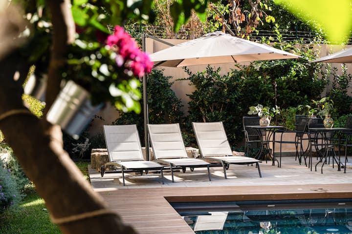 Orispace73 B
Private Suites - Catania