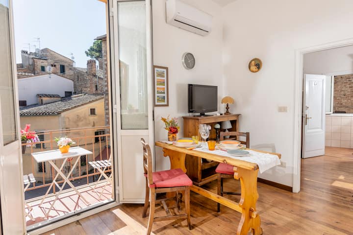 Il Palco, Nel Cuore Di Montepulciano+ A/c - Montepulciano