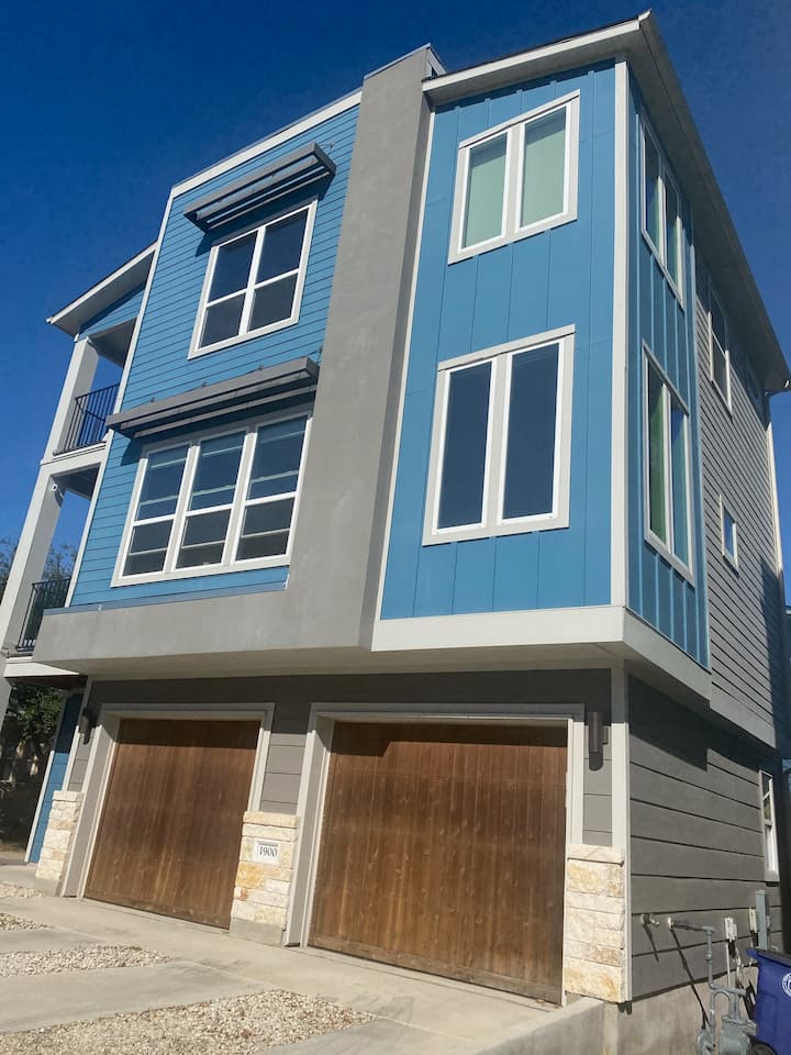 Pet-friendly Downtown Austin House - Austin