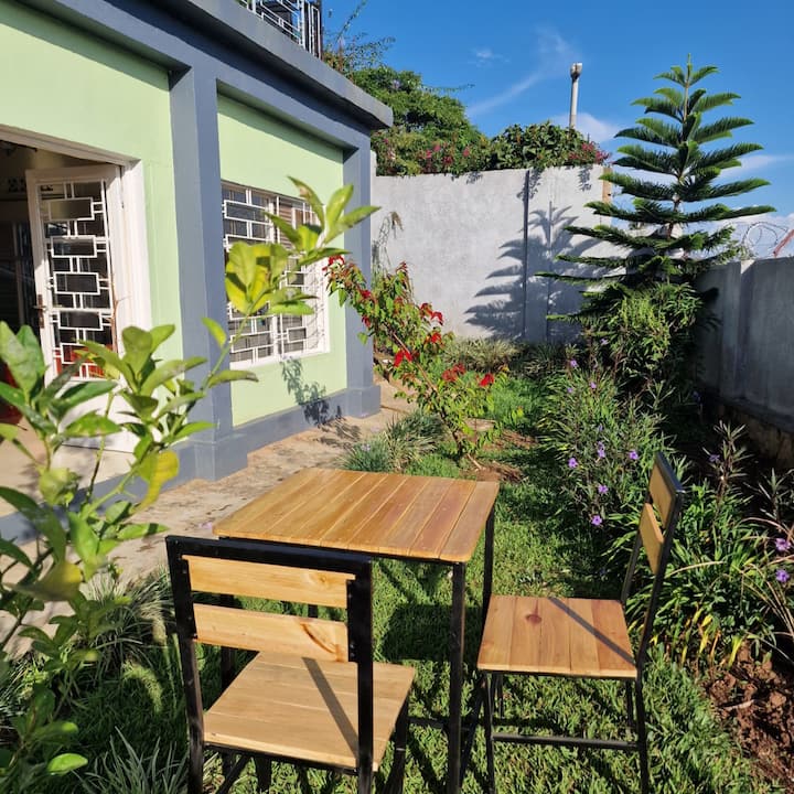 Spacious Apartment With Garden - Kigali