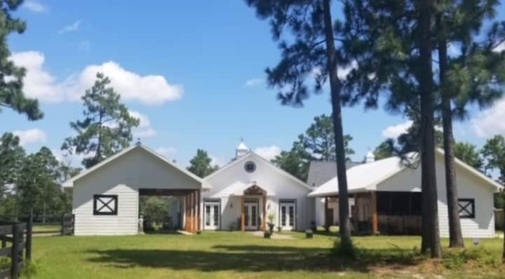 The Loft At True Luck Farm - Aiken State Park, Windsor