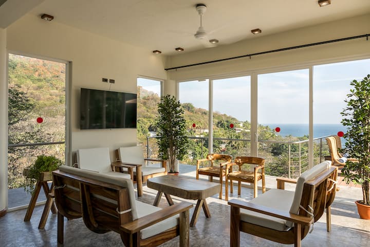 Casa Tucan Beach House - Spectacular Ocean Views - El Salvador