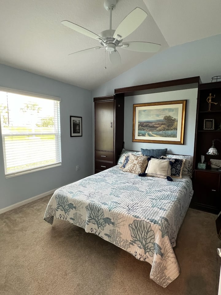 Charm And Amenities Are Waiting. - Wildwood, FL