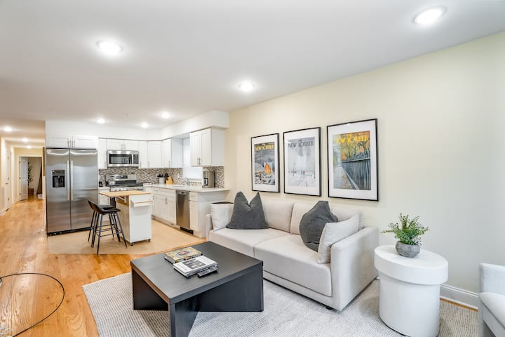 Stylish 4 Bed/3bath/5 Min From Ewr/20 Min From Nyc - Newark, NJ