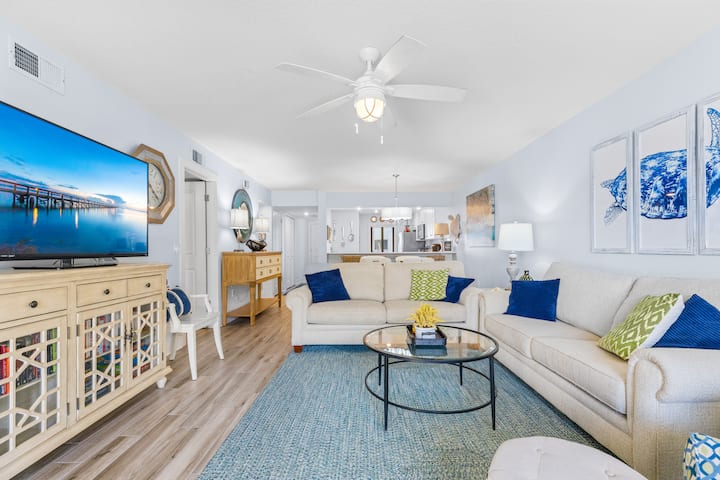 Beachfront Condo | Ocean View | 2br/2ba - Cocoa Beach, FL