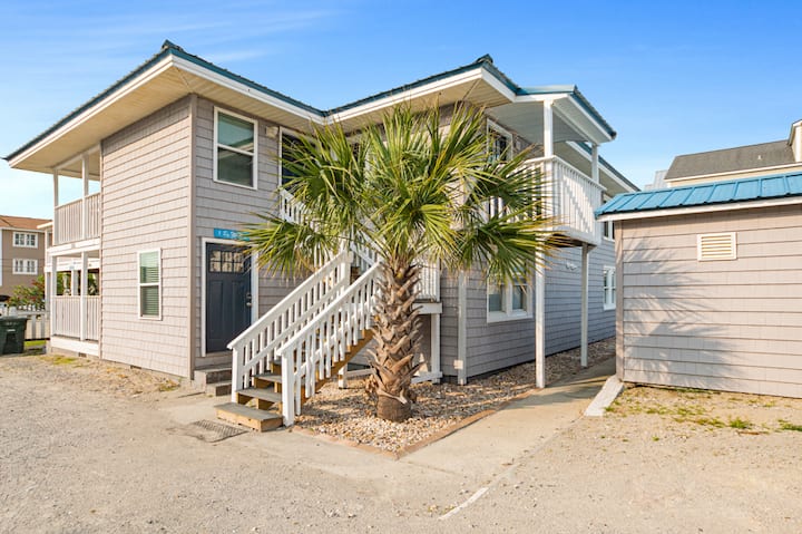 Student/pet Friendly Home,cherry Grove, Ocean Blvd - Cherry Grove Beach, SC