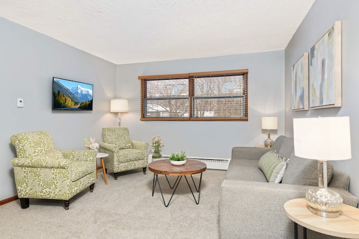 Fresh And Fabulous In Fridley-3 - Brooklyn Park, MN