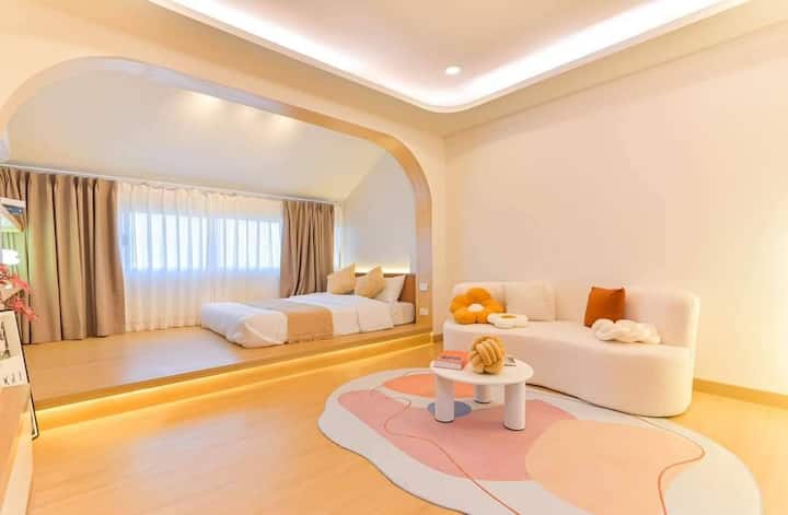 Colorful Cloud, Mountain Views Near Nimman - Chiang Mai