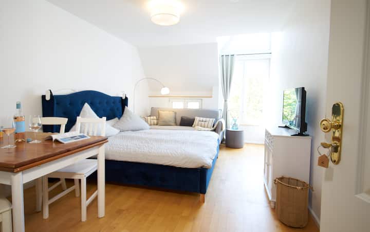 Seemomente ÜBerlingen Lakeside - Blue Ship - Allensbach