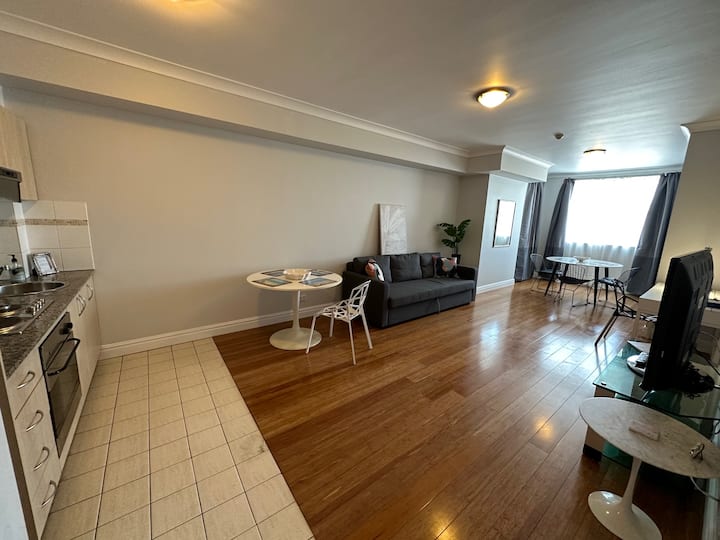 Studio Deluxe With Sleeping Area - Sutherland