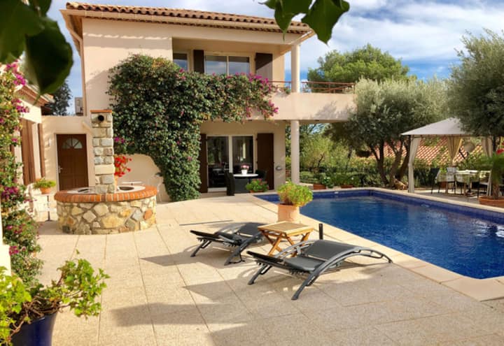 Chambre D’hôtes Avec Piscine Et Jardin - Le Beausset