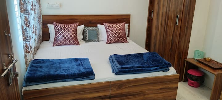 Sthanvi  Home 4bh  Entire Place - Ujjain