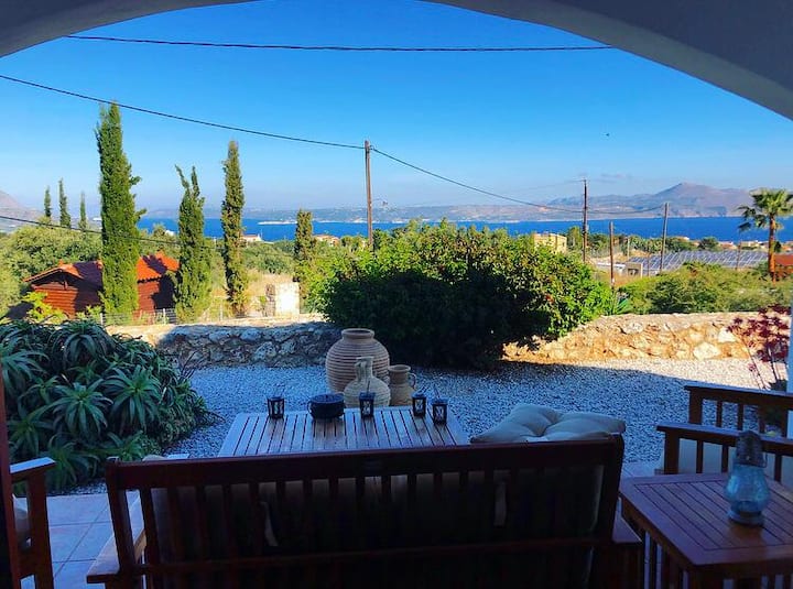 Maypole Villa, Kokkino Chorio - Houses for Rent in Chaniá, Greece - Airbnb
