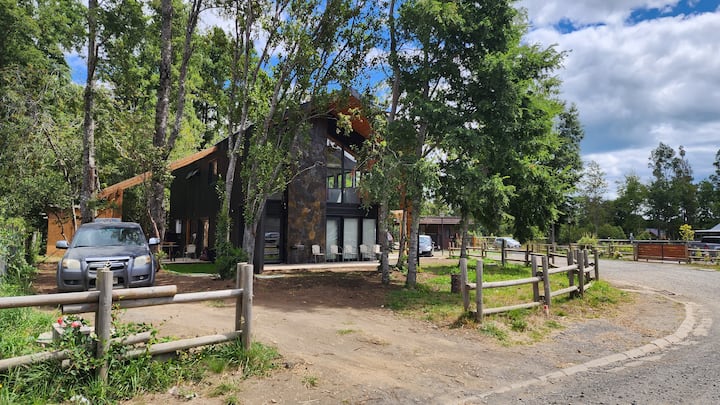 Casa  Nueva En Pucón - Pucón