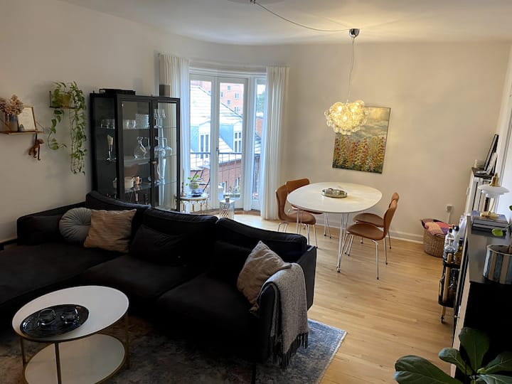 Cozy And Bright Apartment On A Quiet Street - Copenhague
