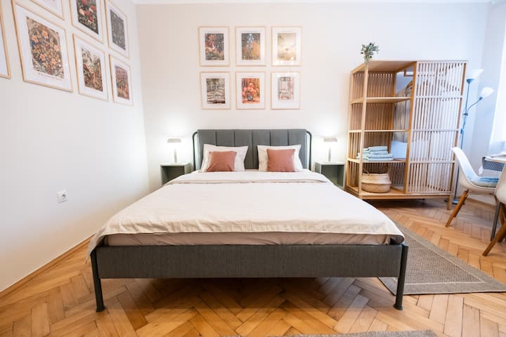 Central Chic Studio - Cluj-Napoca