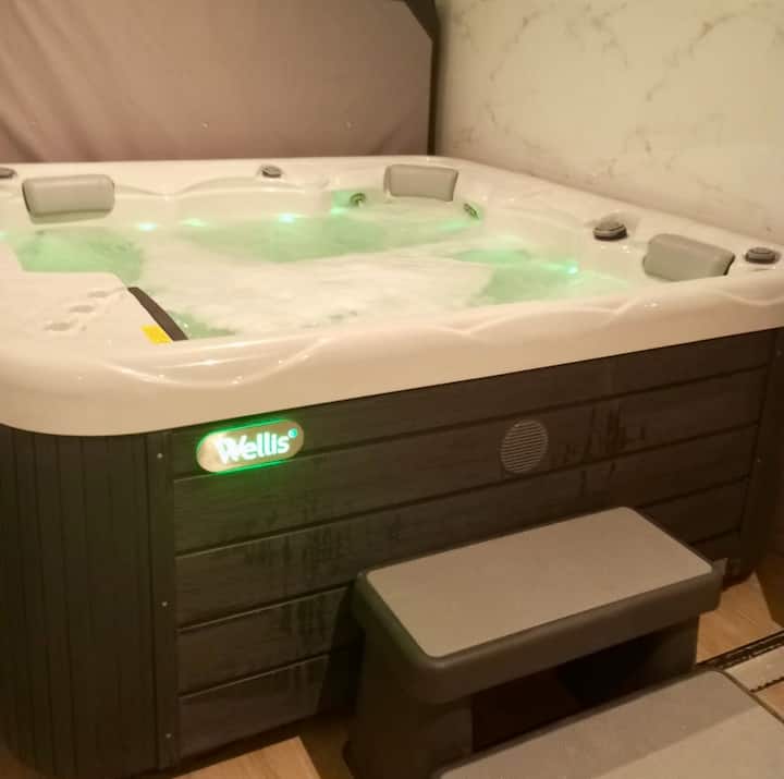 "Escale Des Sens Institut" Jacuzzi Privé+ Appart - Nîmes