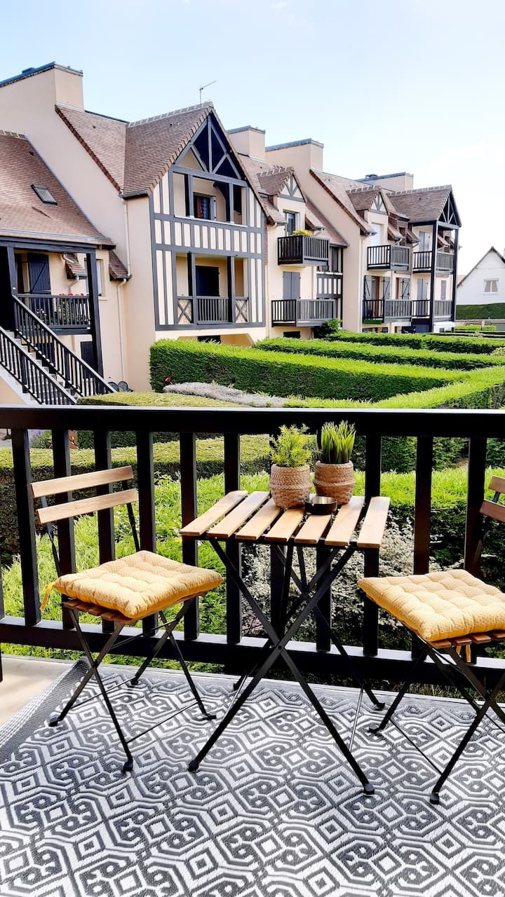 Nid Douillet En Bord De Mer - ibis Styles Ouistreham