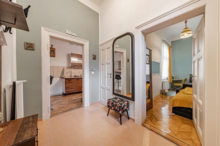 Downtown Home 50nm/ Két Külön Nyíló Hálószobás - Budapest