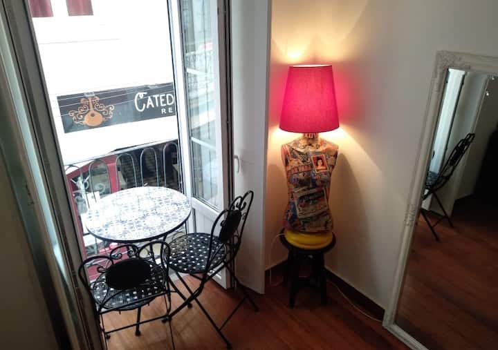 Castle Hill Charm Metro+old Tram - Graça