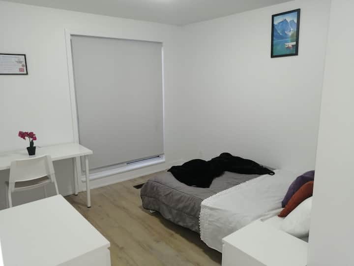 Comfort_1bedroom2bathuoitcollege - オシャワ