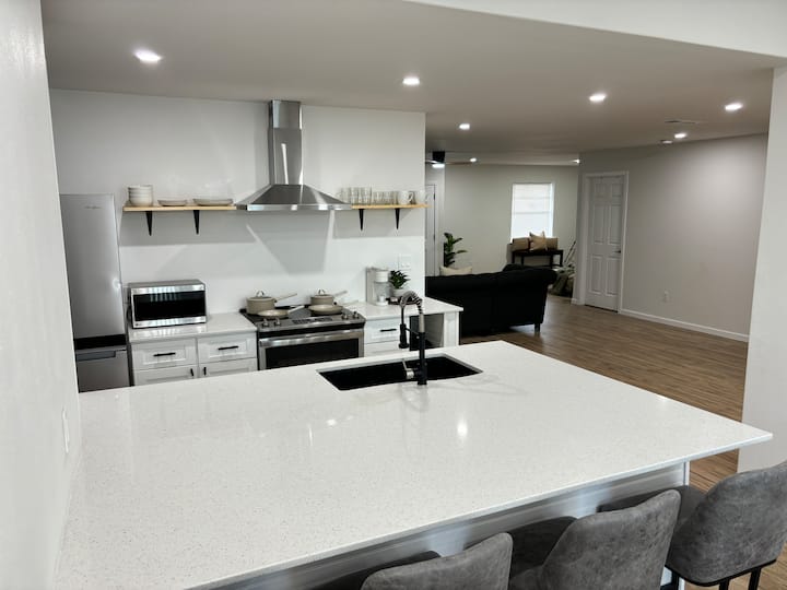 Extended Stay Temporary Housing - Garland, TX