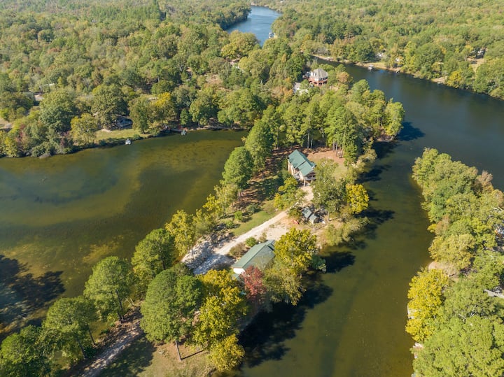 The Cottage On Cape Catherine - Arkansas