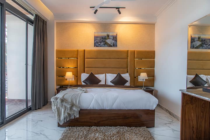 11 Bedrooms Villa|kasauli| - Solan