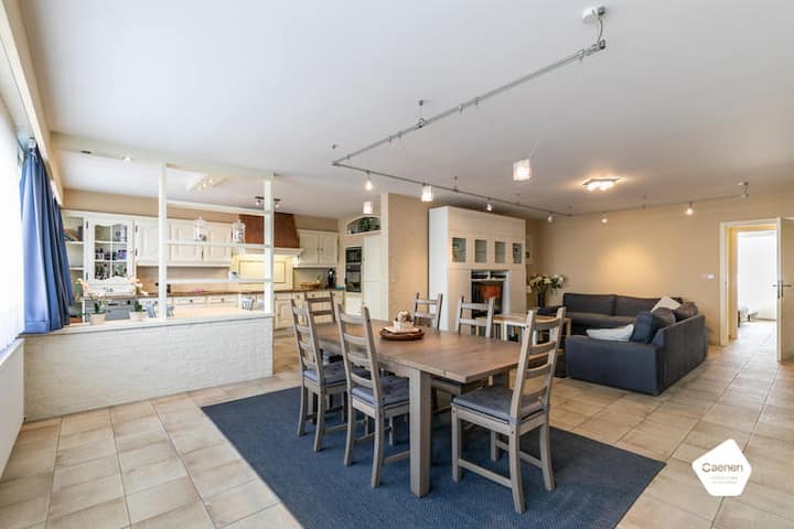 Zeer Ruim Appartement, 3 Slpk - Nieuport