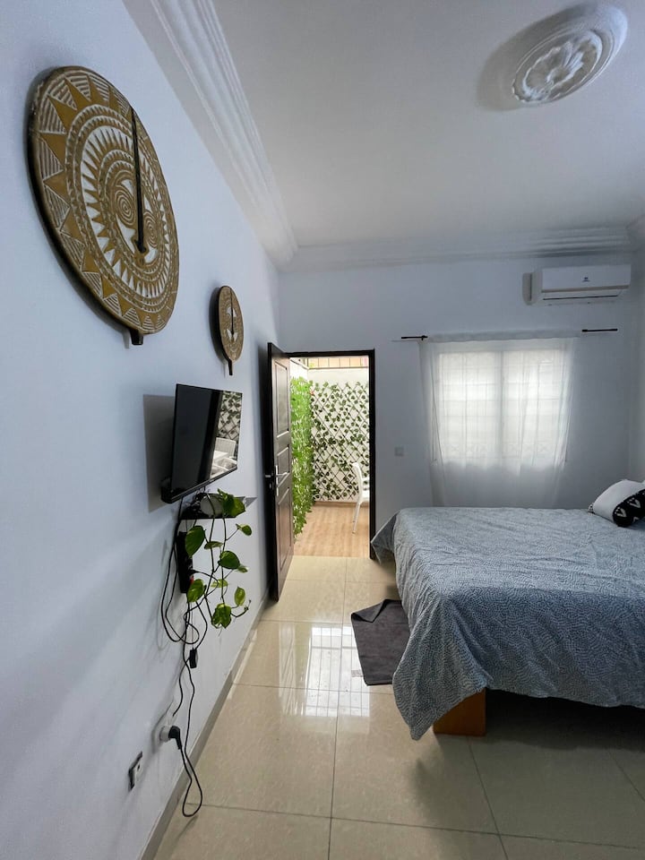 Charmant Studio Terrasse Parking Cocody 2 Plateaux - Abidjan