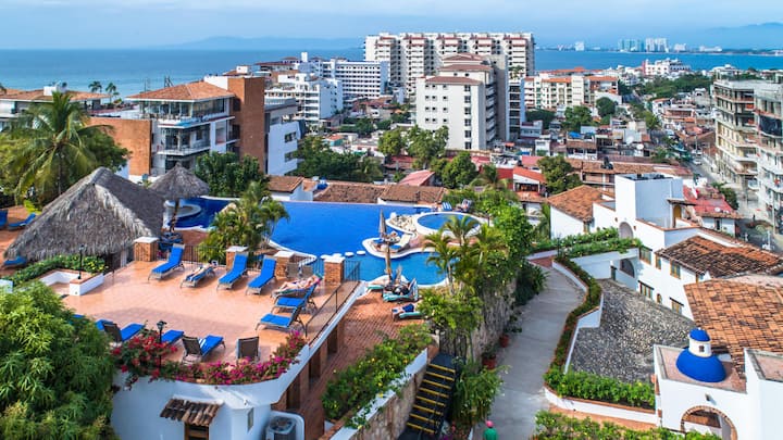 Casa Del Camaleon    Condo - Messico