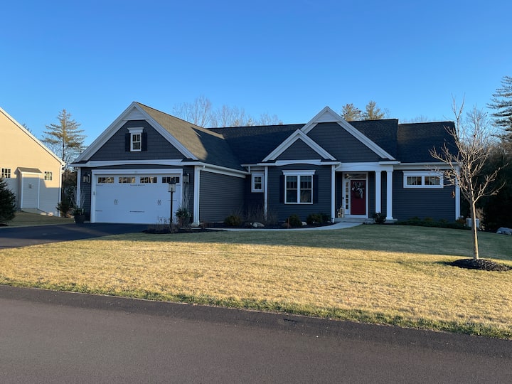 Saratoga Home Minutes To Track - Saratoga Springs, NY