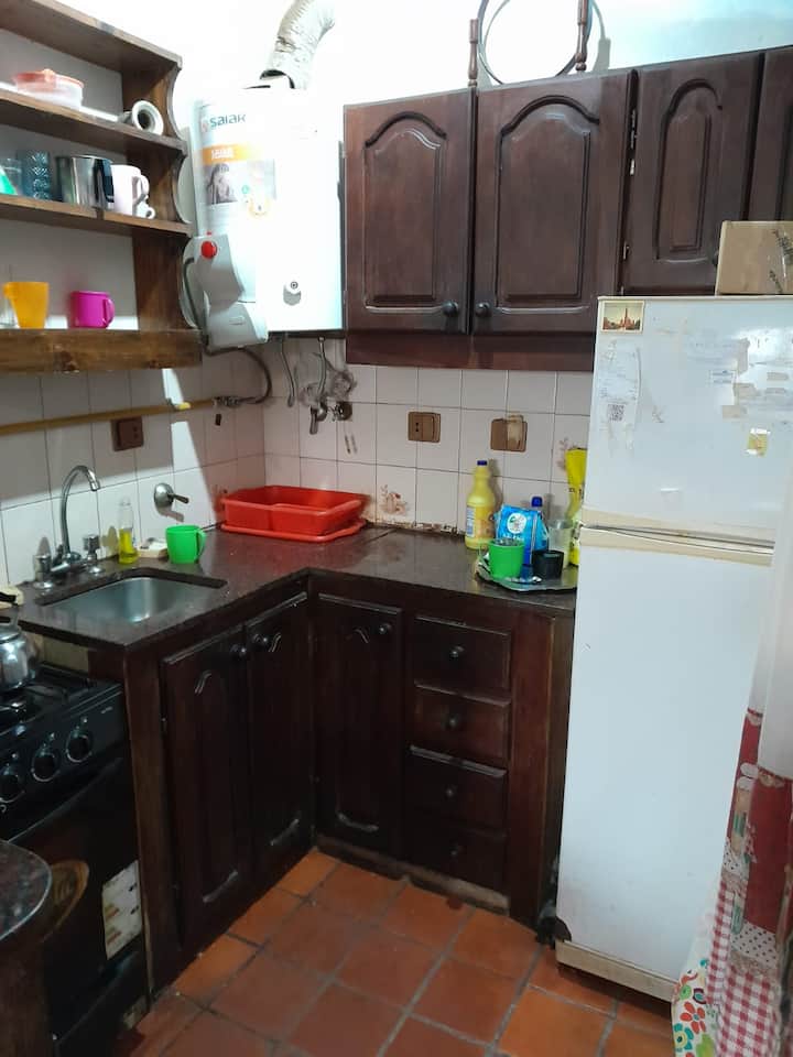 Cuarto En Zona Malvinas - La Plata