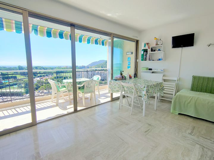 Studio Confort à Mandelieu - Mandelieu-la-Napoule