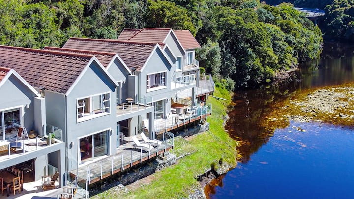 River Front Home | Fast Wifi | No Loadshedding - Wilderness