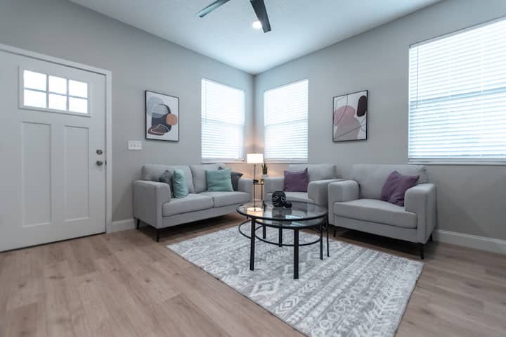 Room For Rent - Kenwood Commons #1 - St. Petersburg, FL