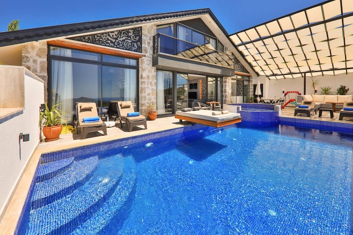 Deniz Manzaralı Sauna Isıtmalı Havuzlu Villa 1680 - Turquie