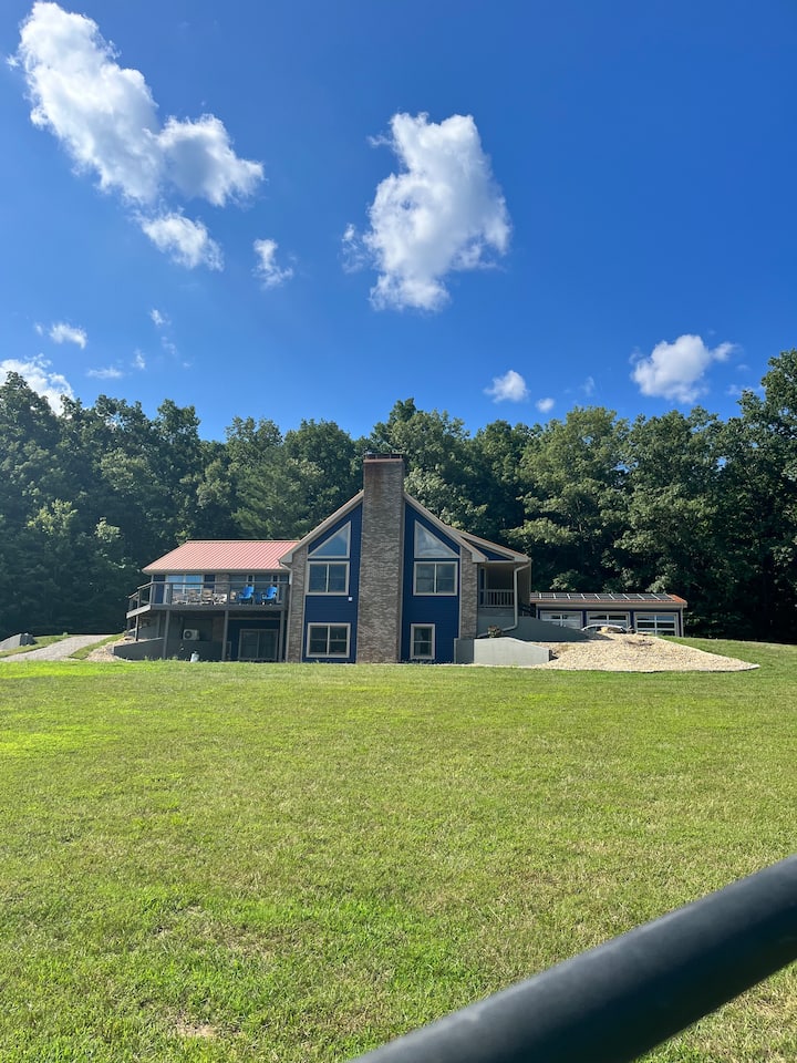 Brown County Wonderland - Nashville, IN