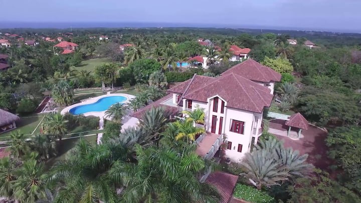 Villa Gaudi In Puerto Plata, Sosua - Cabarete