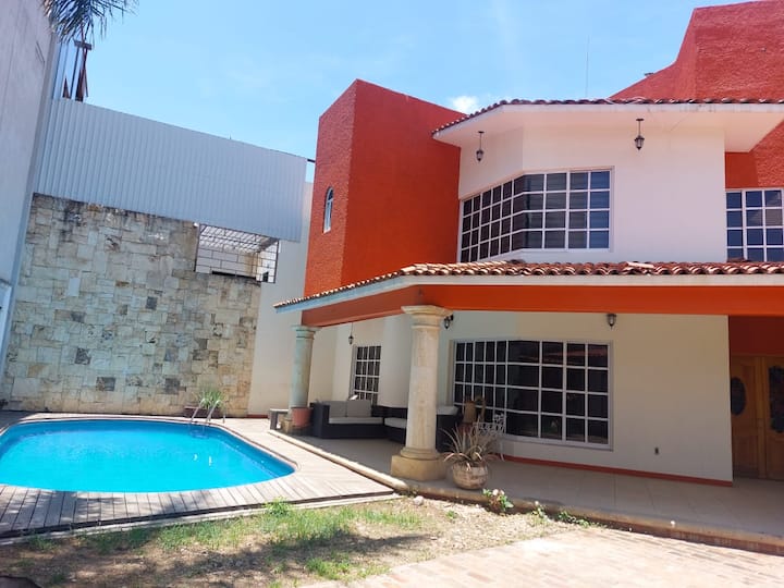 Casa Familiar Con Alberca - Oaxaca de Juárez