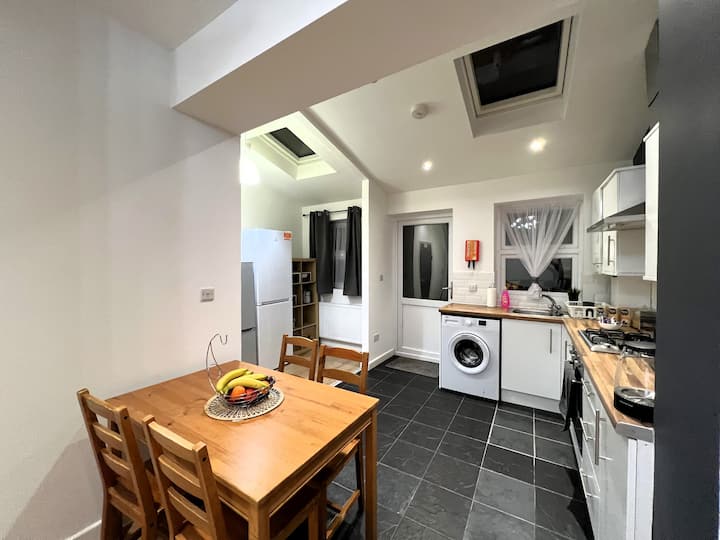 Small Double Room In Popular Location T3 - Fulham